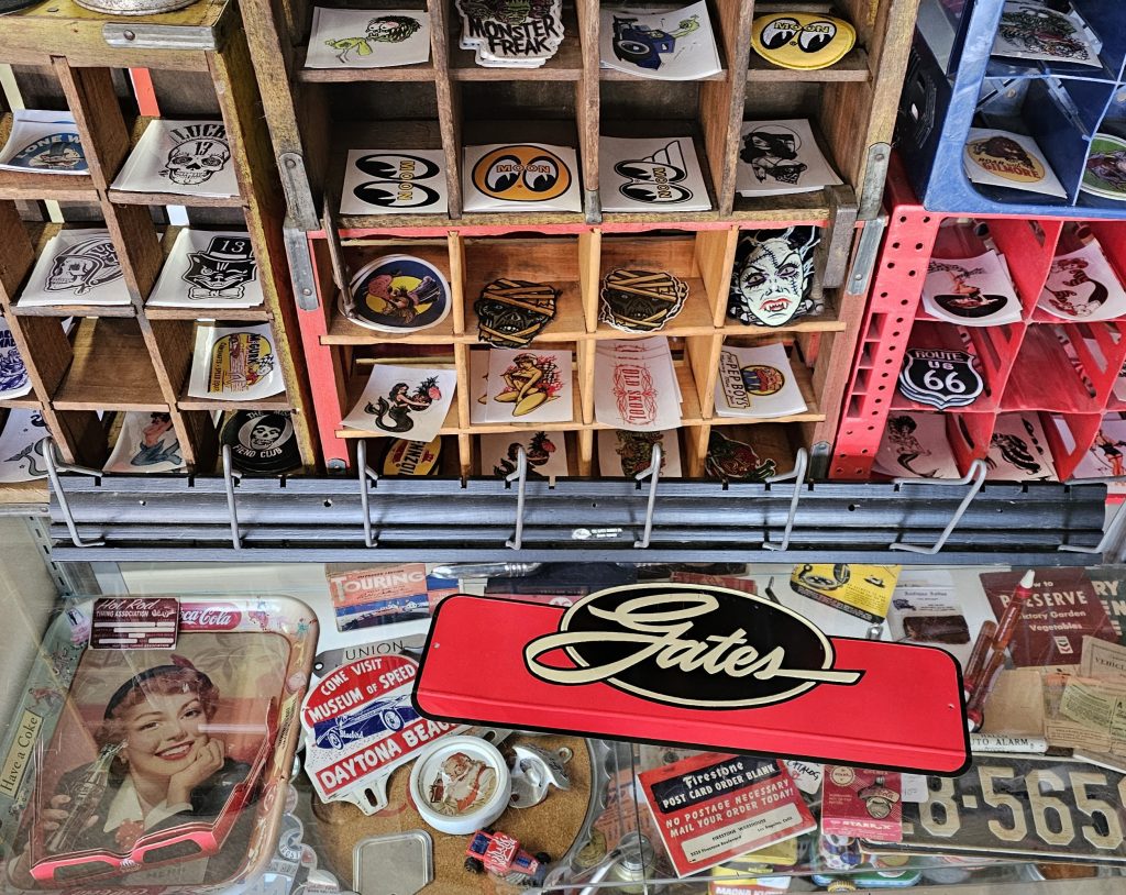 Gates Auto Fan Belt Display Rack With Sign Both Original