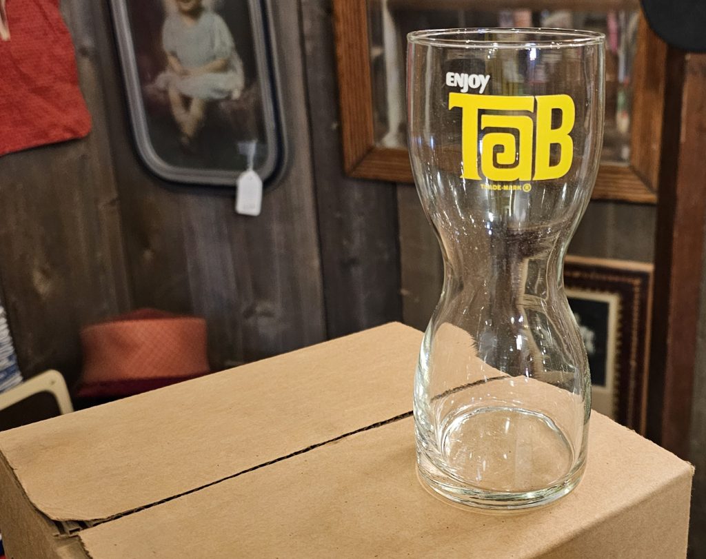 Enjoy TaB Hourglass Glass Set New Old Stock In Original Box