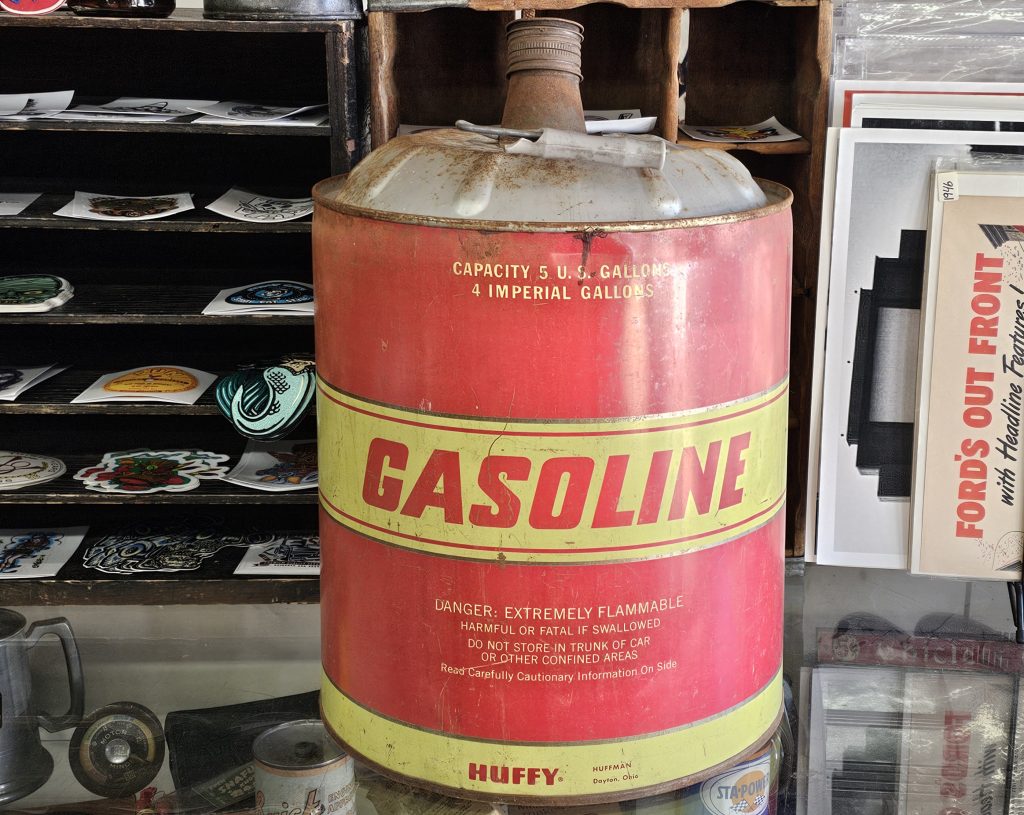 Huffy Gasoline Can 1960s This Is An Original 5 Gallon Can