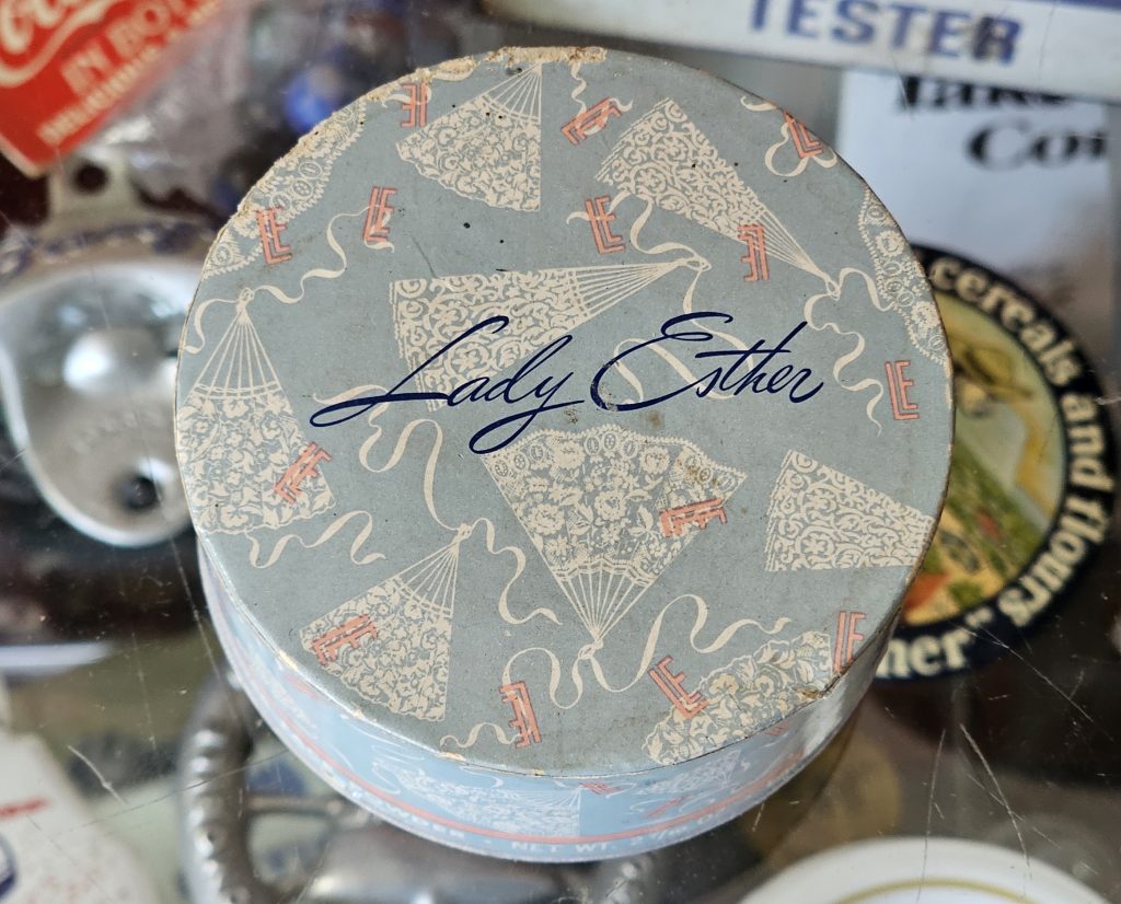 Lady Esther Bridal Pink Face Powder 1940s Promtional Item