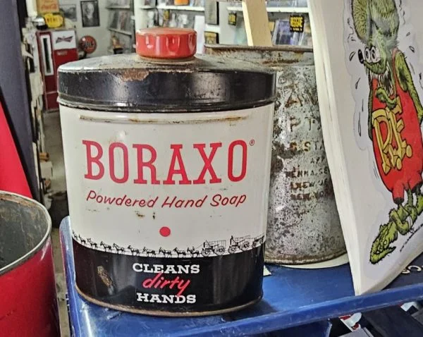 BORAXO Powdered Hand Soap Tin Original With Product